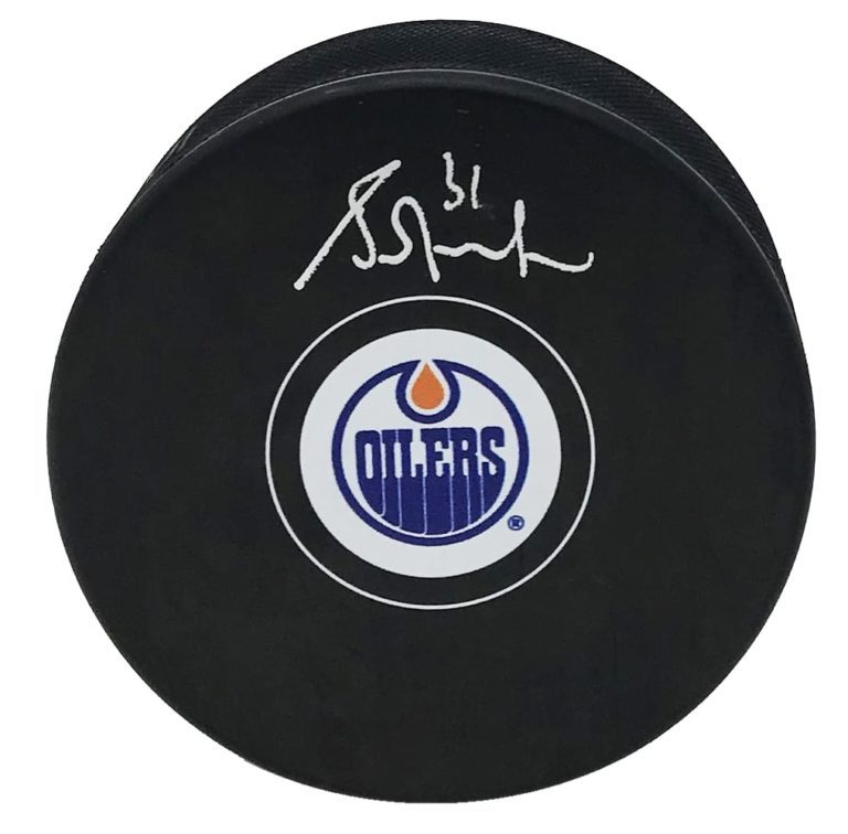 Connor McDavid Autographed Edmonton Oilers Puck – House of Hockey